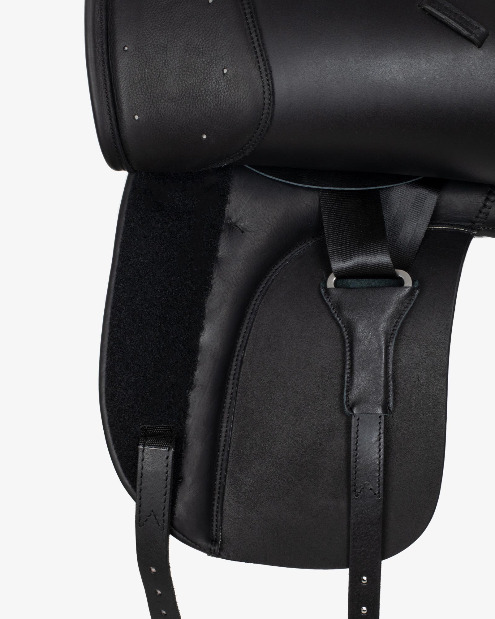 Dressage saddle with removable blocks | Shop | Equestro